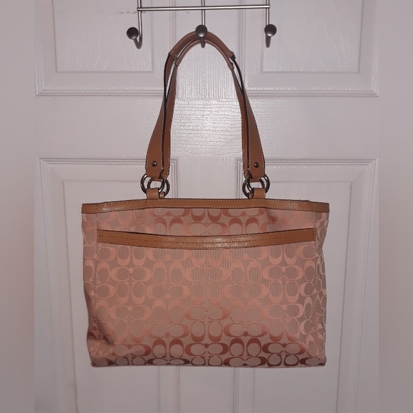 Coach | Bags | Light Pink Coach Optic Jacquard Signature Penelope Tote ...